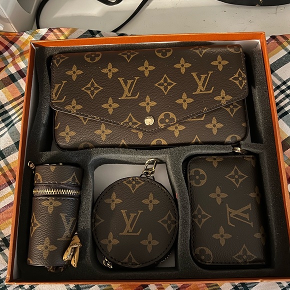 Bags | Designer Gift Set | Poshmark